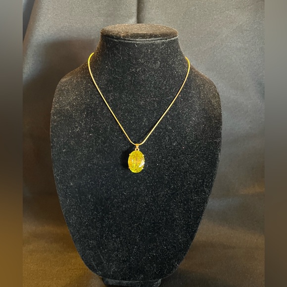 Park Lane | Jewelry | Park Lane Lime Green And Gold Necklace | Poshmark